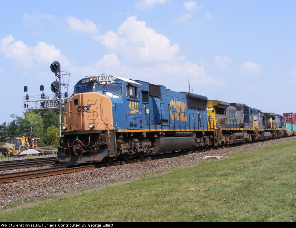 CSX 4811